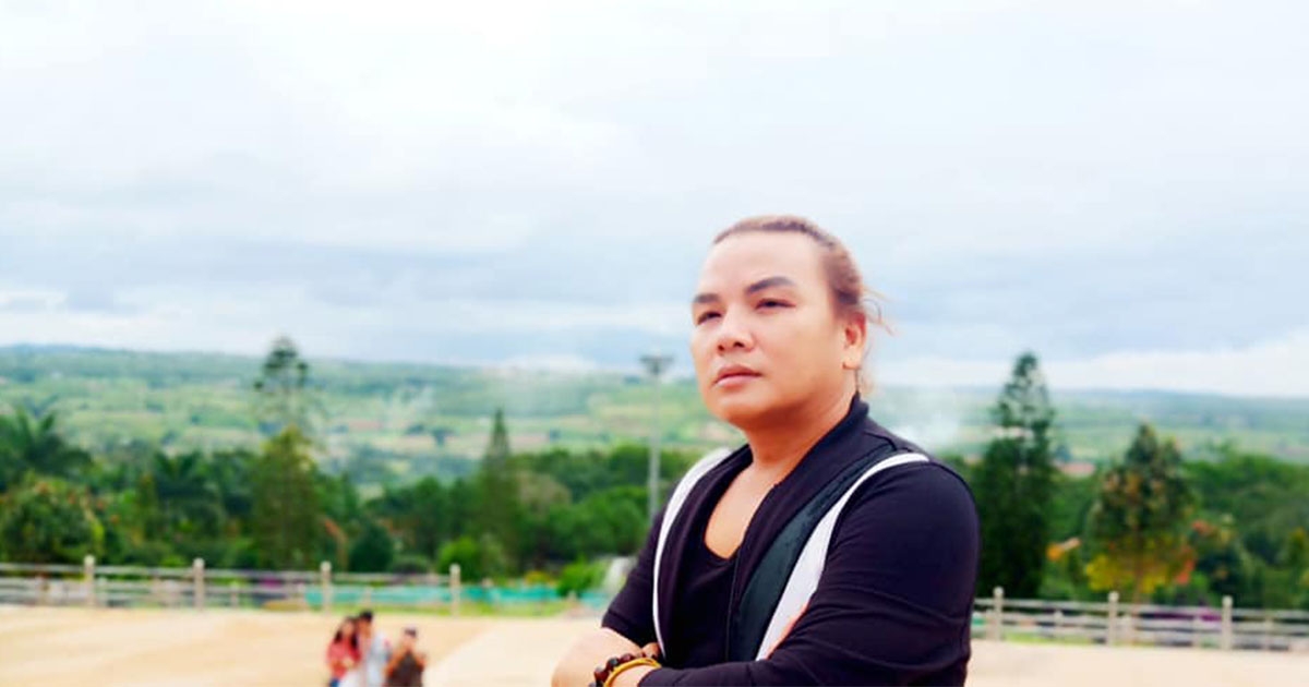 ထီလည်းထိုးတယ်၊ ထီလည်း ပေါက်ချင်တယ်ဆိုတဲ့ ရဲလေးမ | Duwun